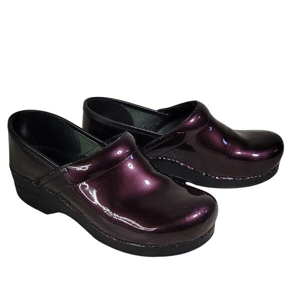 Dansko | Shoes | Dansko Comfort Clogs Patent Deep Purple Womens Size 4 ...